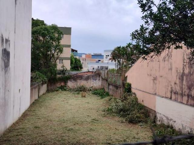 Terreno em localização MARAVILHOSA, junto ao Barra Shopping e Pontal, bairro Cristal em Porto Alegr