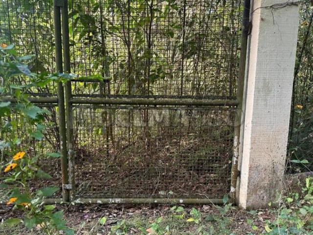 Terreno em loteamento com acesso à represa!