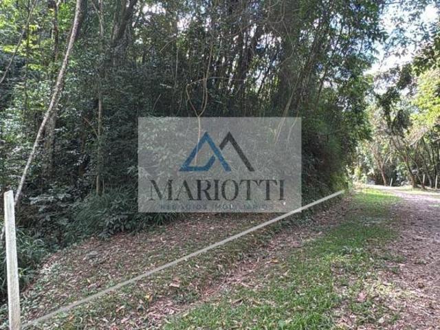 Terreno em Loteamento Alpes de Mairiporã com 1.263 m2 Mairiporã SP