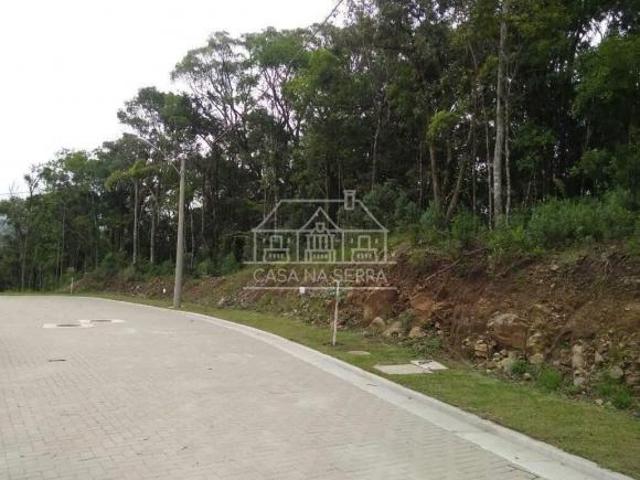 TERRENO EM LOTEAMENTO DE ALTO PADRÃO