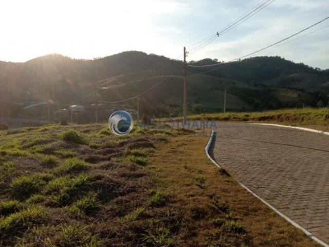 Terreno em loteamento fechado entre São Lourenço e Carmo de Minas com 360 m² no Colinas do Sol