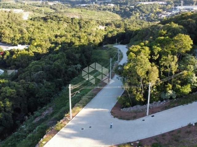 Terreno em loteamento no bairro Verona