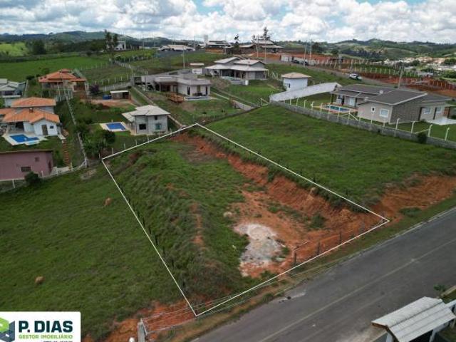 Terreno em Loteamento Residencial em Pinhalzinho/SP – Excelente Oportunidade no Interior Paulista