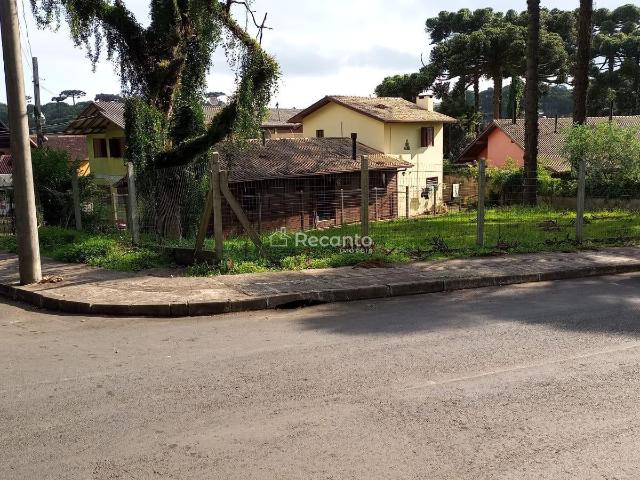 Terreno em Palace Hotel, Canela/RS de 418m² à venda por R$ 649.900,00