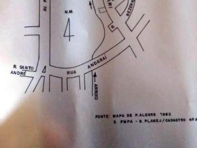 Terreno em Passo da Areia, Porto Alegre/RS de 0m² à venda por R$ 650.000,00