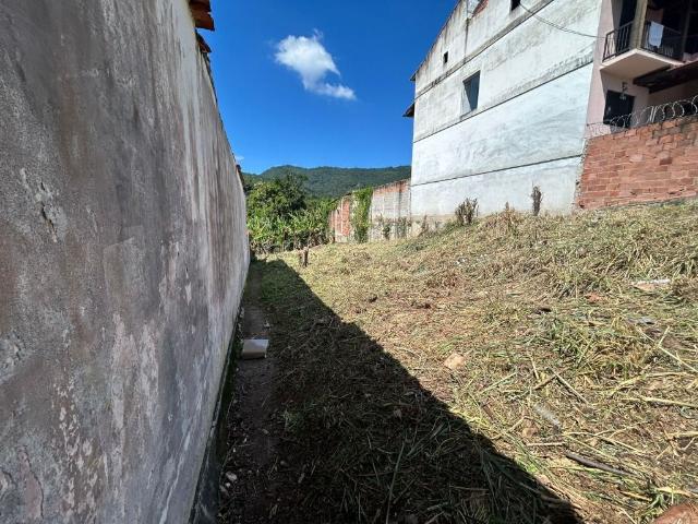 Terreno em Pendotiba, Niterói/RJ de 0m² à venda por R$ 259.900,00