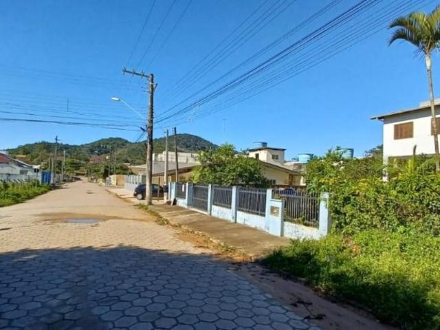 Terreno em, Penha/SC de 0m² à venda por R$ 3.699.000,00