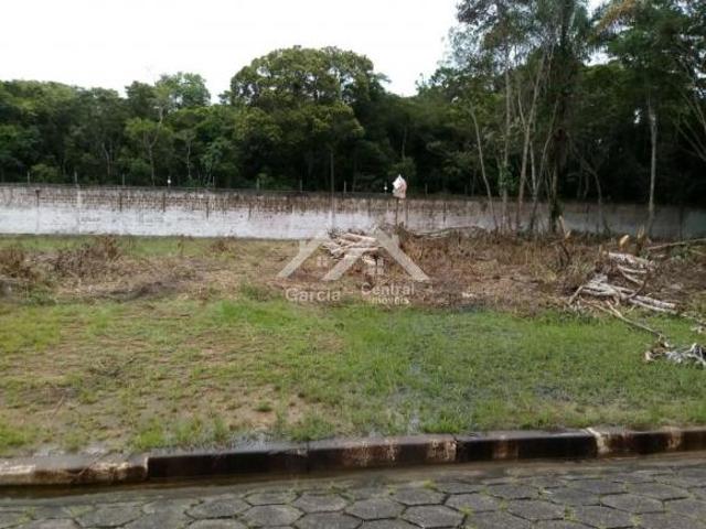 Terreno em Peruíbe em Bougainville