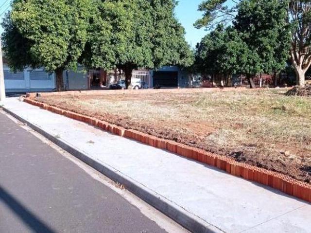 Terreno em Planalto, Araçatuba/SP de 5000m² à venda por R$ 2.000.000,00 ou para locação R$ 10.000,00