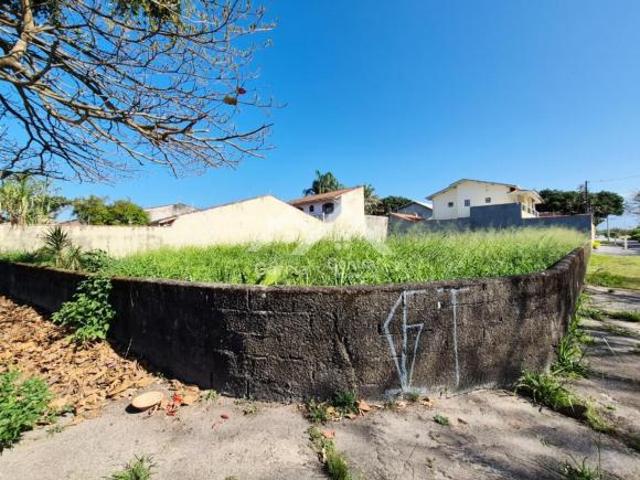 Terreno em ponto estratégico de valorização em Peruíbe