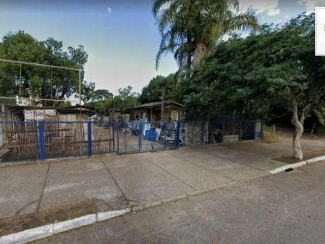 Terreno em Porto Alegre, no bairro Cristal, à venda