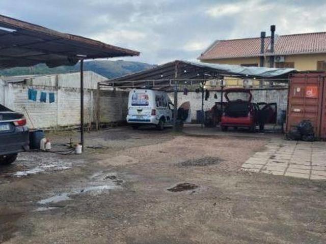 Terreno em Porto Alegre, no bairro Hípica, à venda