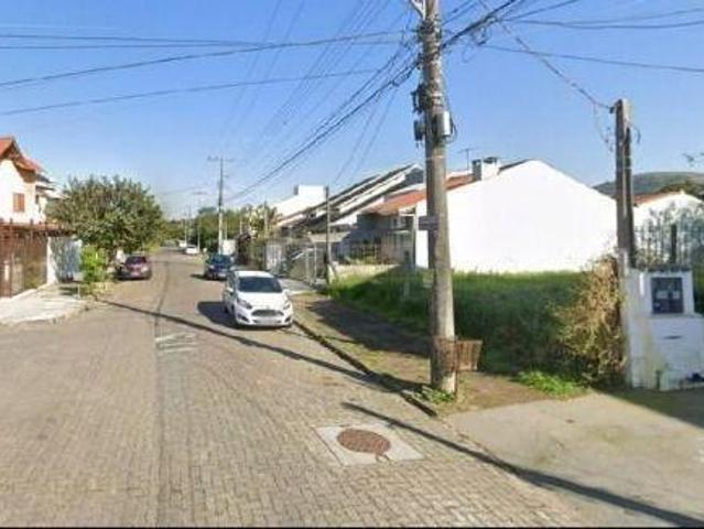 Terreno em Porto Alegre, no bairro Hípica, à venda
