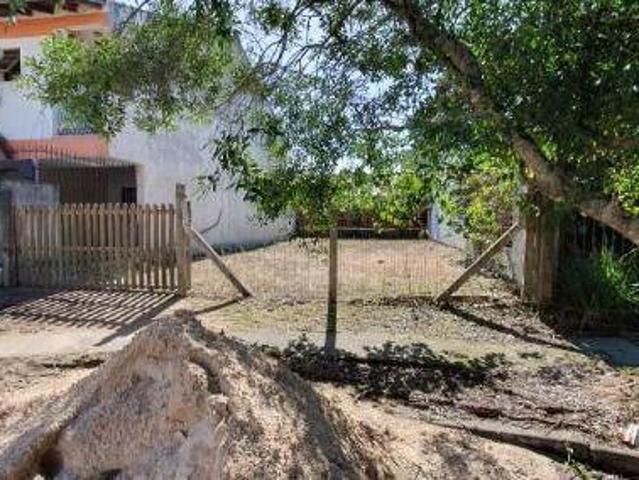 Terreno em Porto Alegre, no bairro Hípica, à venda