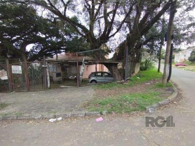 Terreno em Porto Alegre, no bairro Santa Tereza, à venda