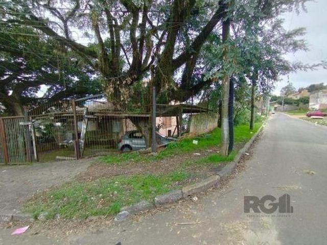 Terreno em Porto Alegre, no bairro Santa Tereza, à venda
