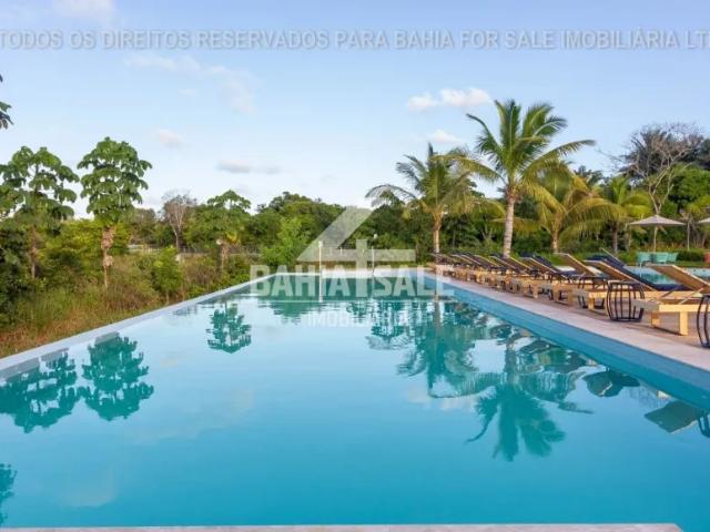 Terreno em Praia do Forte: 600m² no Condomínio Praia Bella, Norte Sul e Lazer Completo!