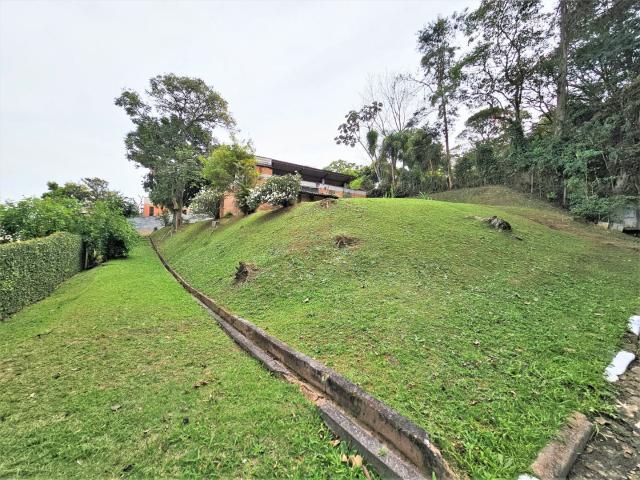 Terreno em Recanto Impla, Carapicuíba/SP de 0m² à venda por R$ 689.000,00