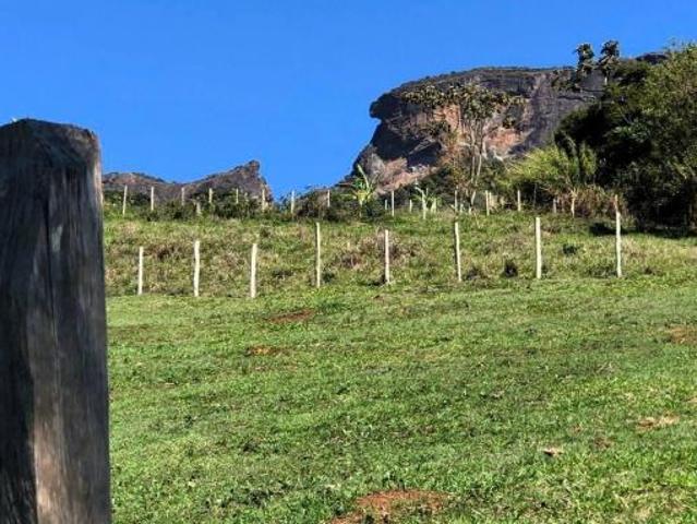 Terreno em São Bento do Sapucaí: Vista Exclusiva da Pedra do Baú