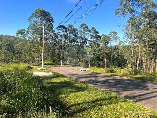 Terreno em São Benedito Jordanésia, Cajamar/SP de 616m² à venda por R$ 200.000,00