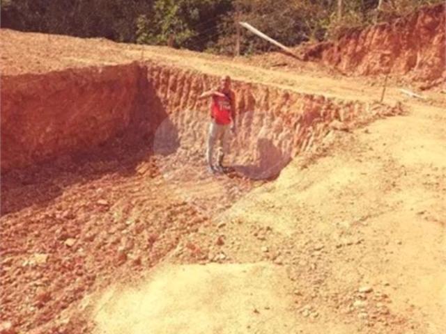 Terreno em São Benedito Jordanésia, Cajamar/SP de 0m² à venda por R$ 189.900,00