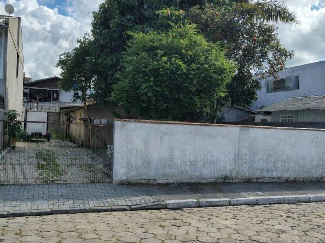 Terreno em São João, Itajaí/SC de 10m² à venda por R$ 799.900,00