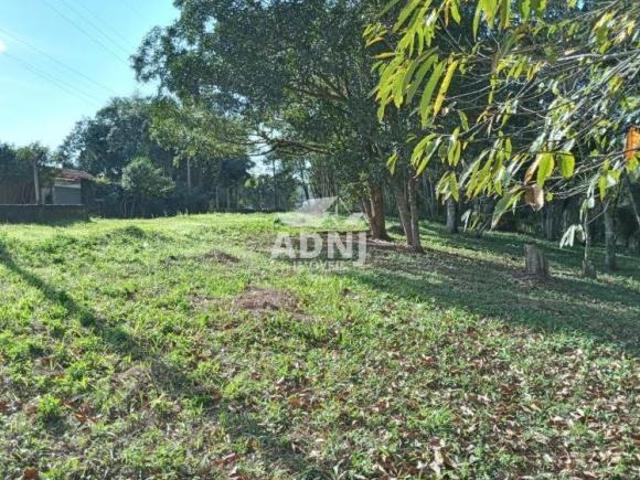Terreno em São Lourenço da Serra para formação de chácara para lazer e moradia