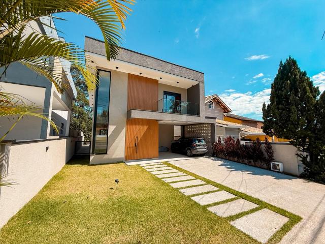 Terreno em São Paulo II, Cotia/SP de 360m² à venda por R$ 2.998.900,00