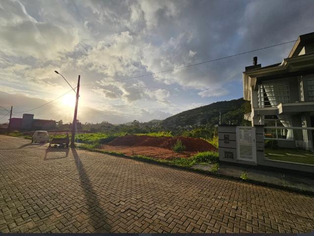 Terreno em Saco Grande, Florianópolis/SC de 0m² à venda por R$ 744.900,00