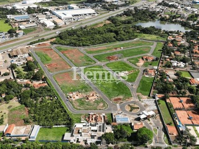 Terreno em Santa Terezinha, Paulínia/SP de 10m² à venda por R$ 560.000,00