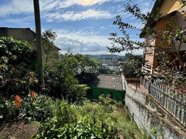 Terreno em tua calma, paralela à Bento