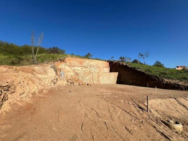 Terreno em Taboleiro Verde, Cotia/SP de 1000m² à venda por R$ 235.000,00