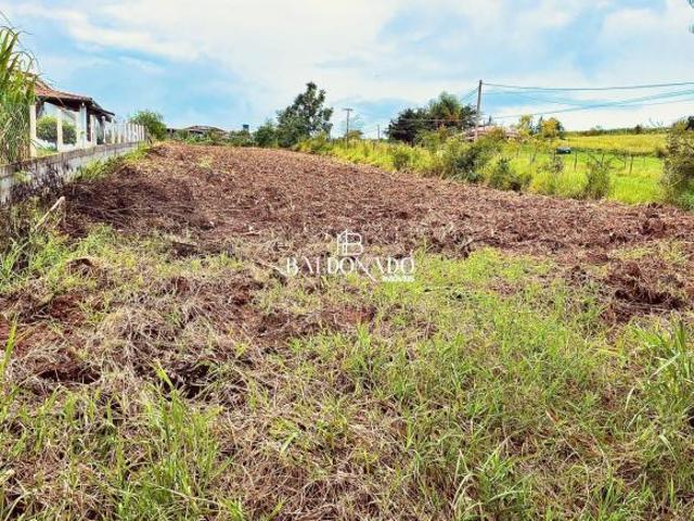 TERRENO EM MUNHOZ MG À VENDA 1.800 METROS 14 KM DO CENTRO COM ESCRITURA
