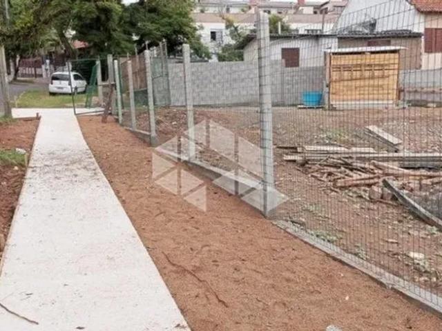 Terreno em trinângulo 602 m² no bairro Cristo Redentor/Jardim Floresta