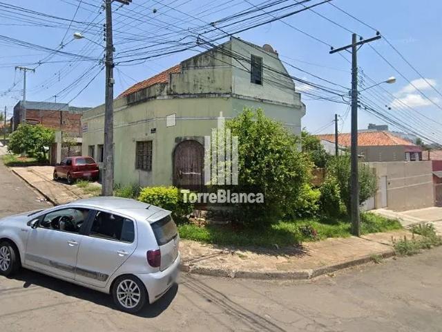 Terreno em Uvaranas, Ponta Grossa/PR de 242m² à venda por R$ 399.000,00