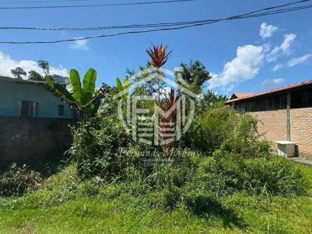 Terreno em Ubatumirim – Oportunidade para Investir ou Construir Próximo às Praias