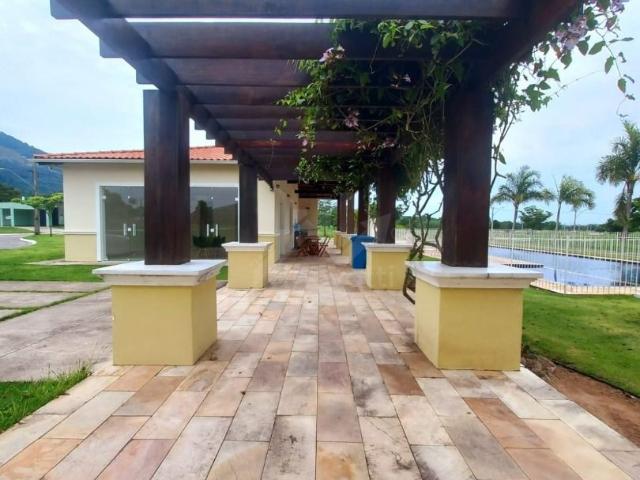 Terreno em Ubatiba, Maricá/RJ de 425m² à venda por R$ 146.000,00