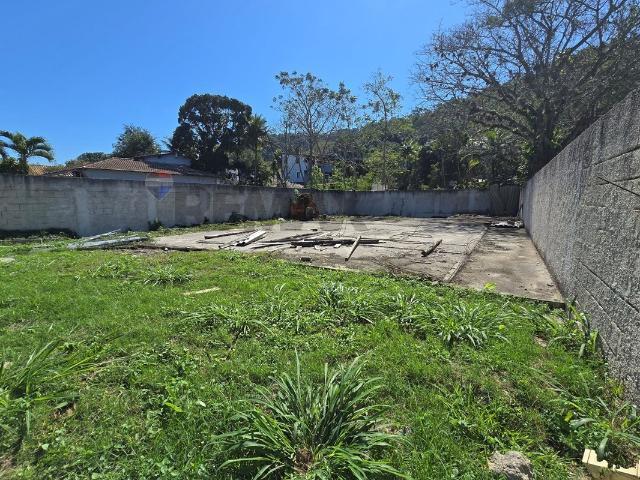 Terreno em Vargem Pequena, Rio de Janeiro/RJ de 375m² à venda por R$ 329.000,00
