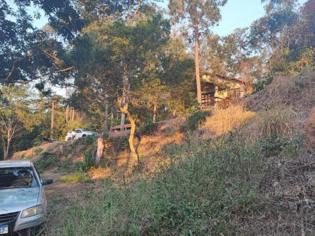 Terreno em Várzea, Teresópolis/RJ de 3311m² à venda por R$ 299.900,00