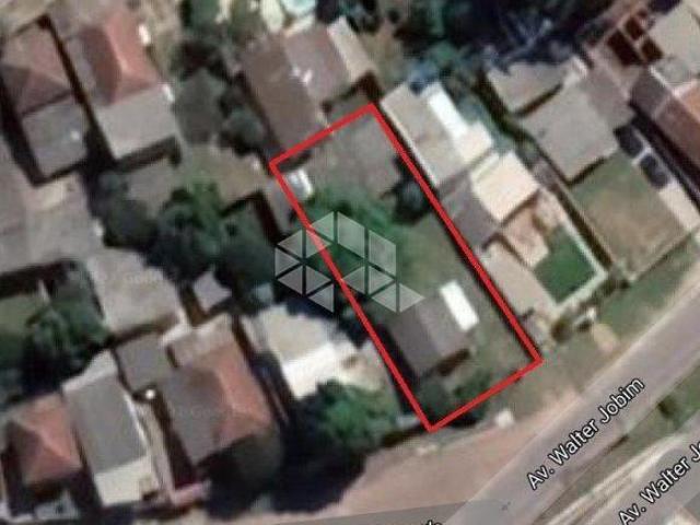 Terreno em Viamão com 442 m² e duas casas a 10 km do Bairro Centro de Viamão