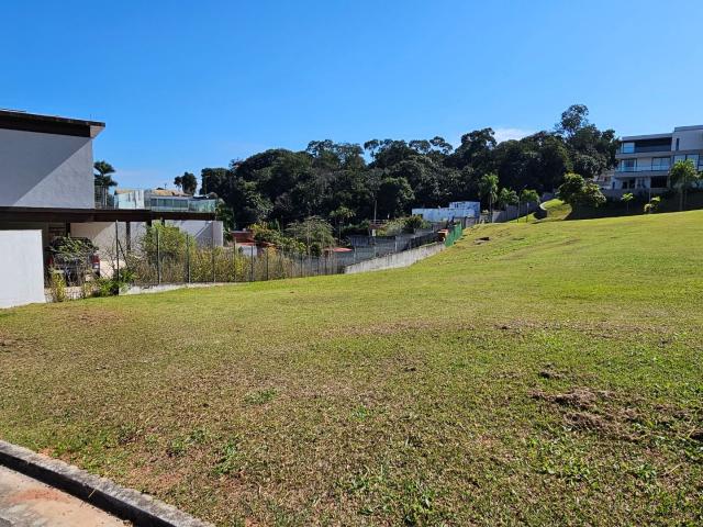 Terreno em Vila Caldas, Carapicuíba/SP de 0m² à venda por R$ 1.979.000,00