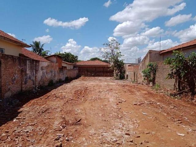 Terreno em Vila Industrial, Araçatuba/SP de 450m² à venda por R$ 190.000,00