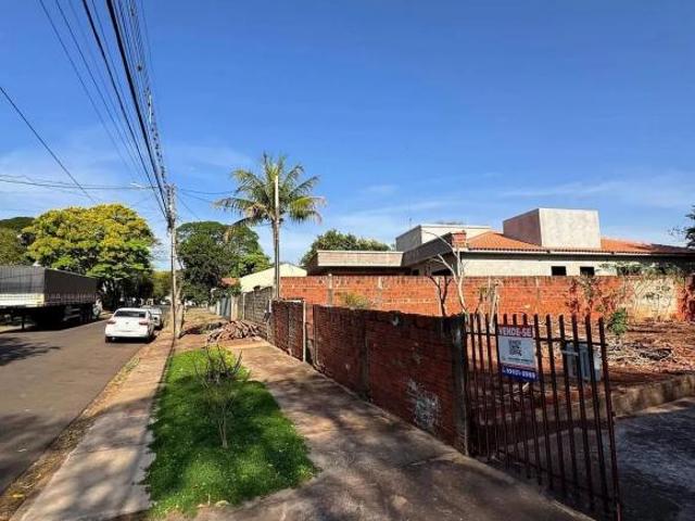 Terreno em Vila Morangueira, Maringá/PR de 10m² à venda por R$ 500.000,00