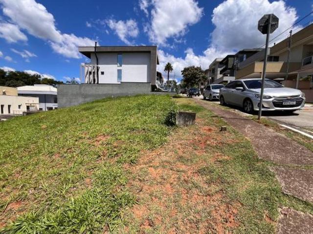 Terreno em Vila São Francisco, Cotia/SP de 0m² à venda por R$ 370.000,00