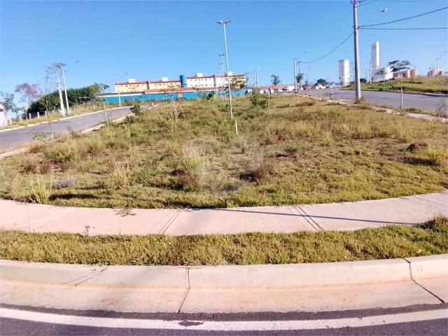 Terreno em Vila Santo Antônio, Votorantim/SP de 200m² à venda por R$ 189.900,00