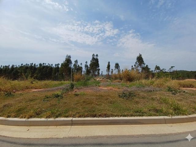 Terreno em Vila Santo Antônio, Votorantim/SP de 270m² à venda por R$ 195.210,00
