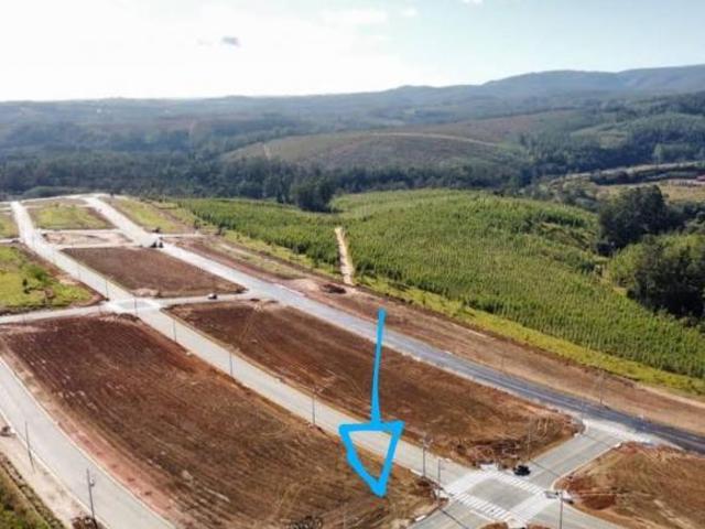 Terreno em Vila Santo Antônio, Votorantim/SP de 323m² à venda por R$ 350.100,00