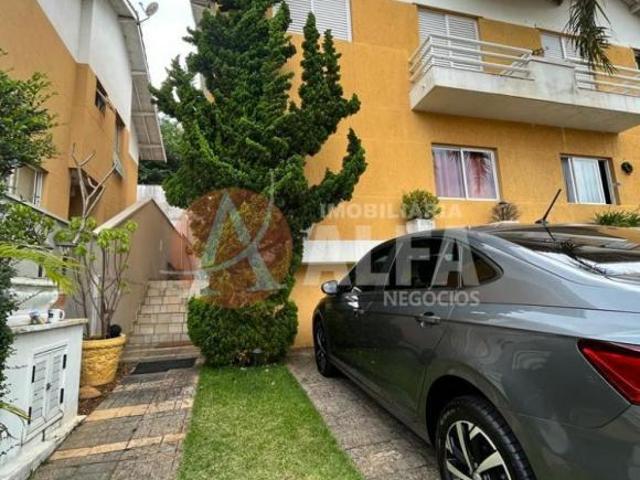 Terreno em Vila Santo Antônio, Cotia/SP de 133m² 3 quartos à venda por R$ 800.000,00