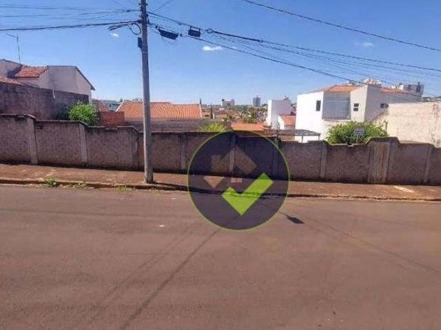 Terreno em Vila Santa Cecília, Lençóis Paulista/SP de 600m² à venda por R$ 560.000,00