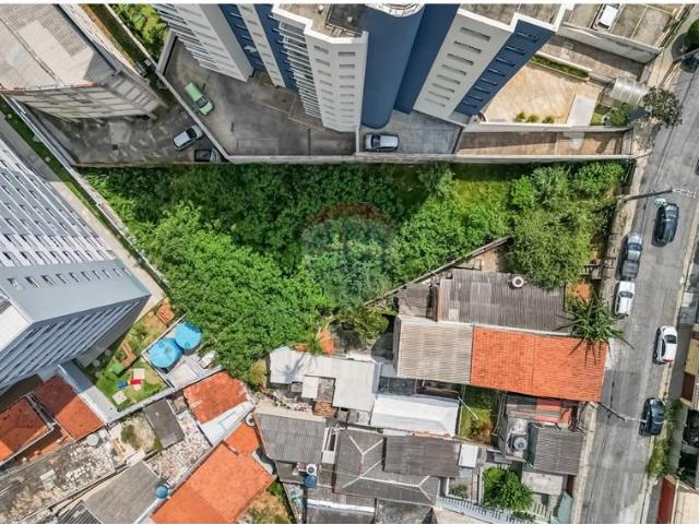 Terreno em Vila Pereira Barreto, São Paulo/SP de 751m² à venda por R$ 1.479.900,00